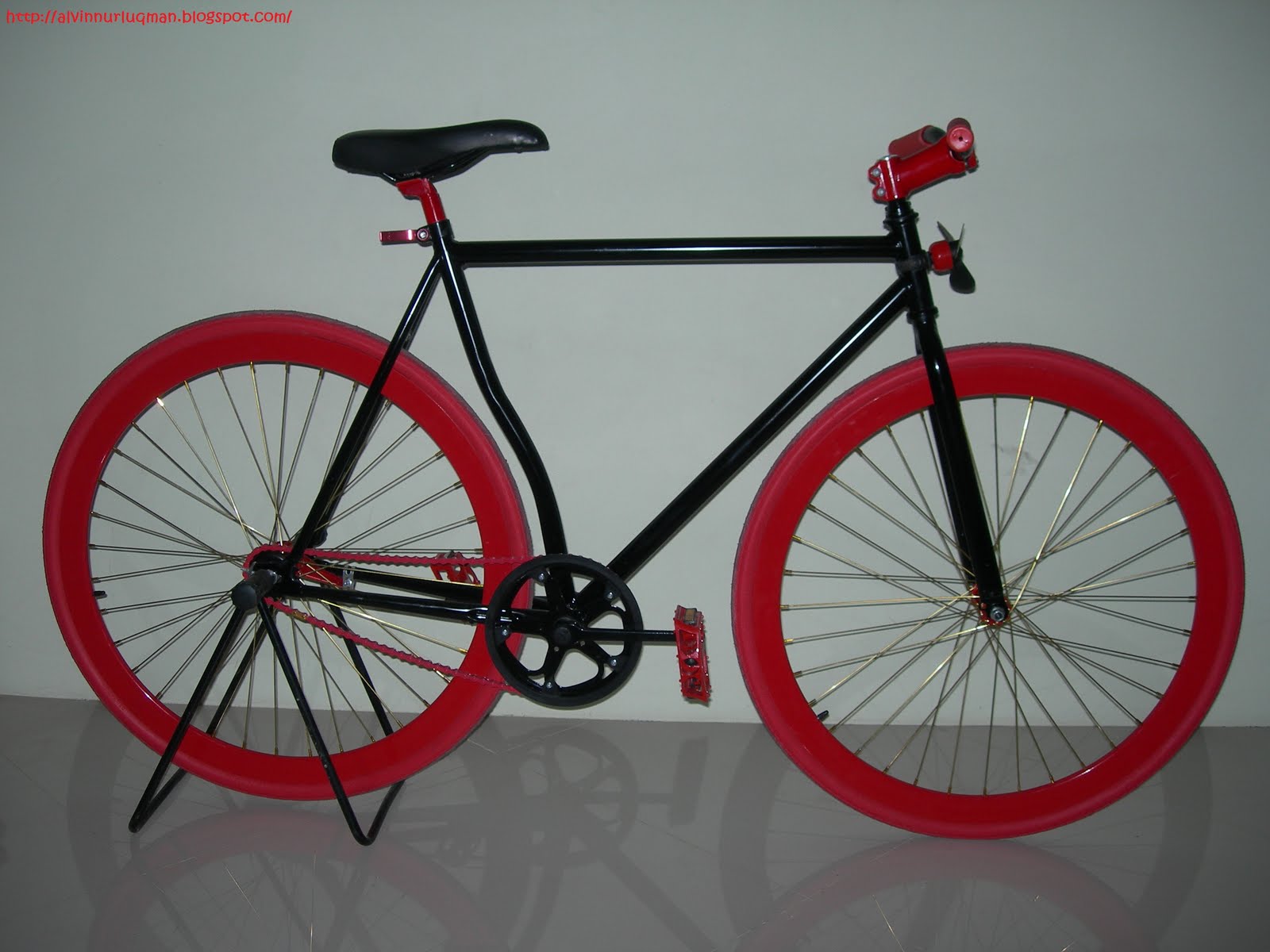 44+ Gaya Terbaru Kombinasi Warna Yang Bagus Untuk Sepeda Fixie ...