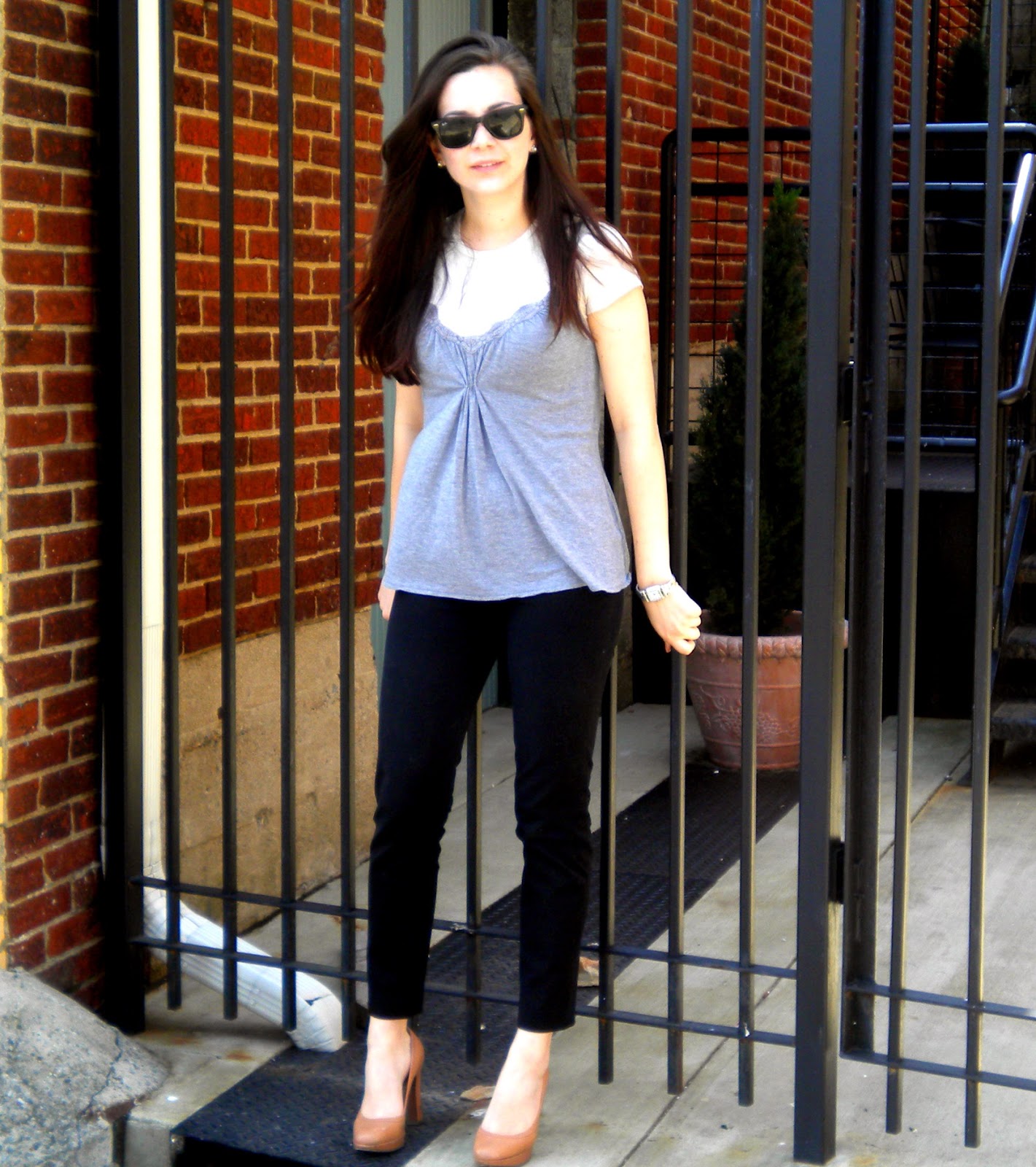 DAE notice more women wearing dressy tank tops over long sleeved shirts ...