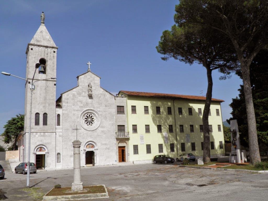 Tabernacoli italiani: Venafro. Croce