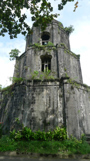 Church of Oas, Albay / Saint Michael the Archangel Parish Church (Oas ...