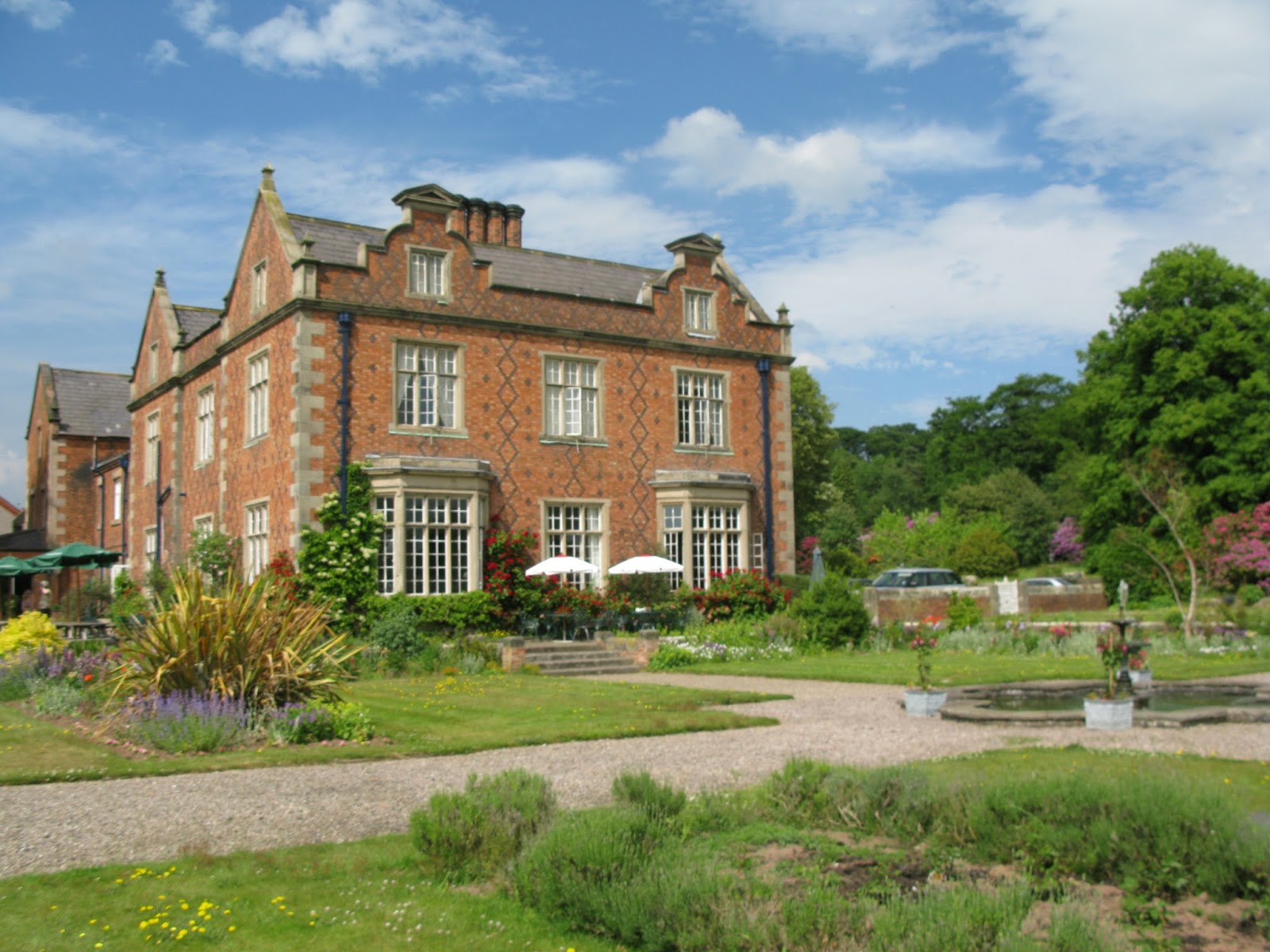 Willington Hall