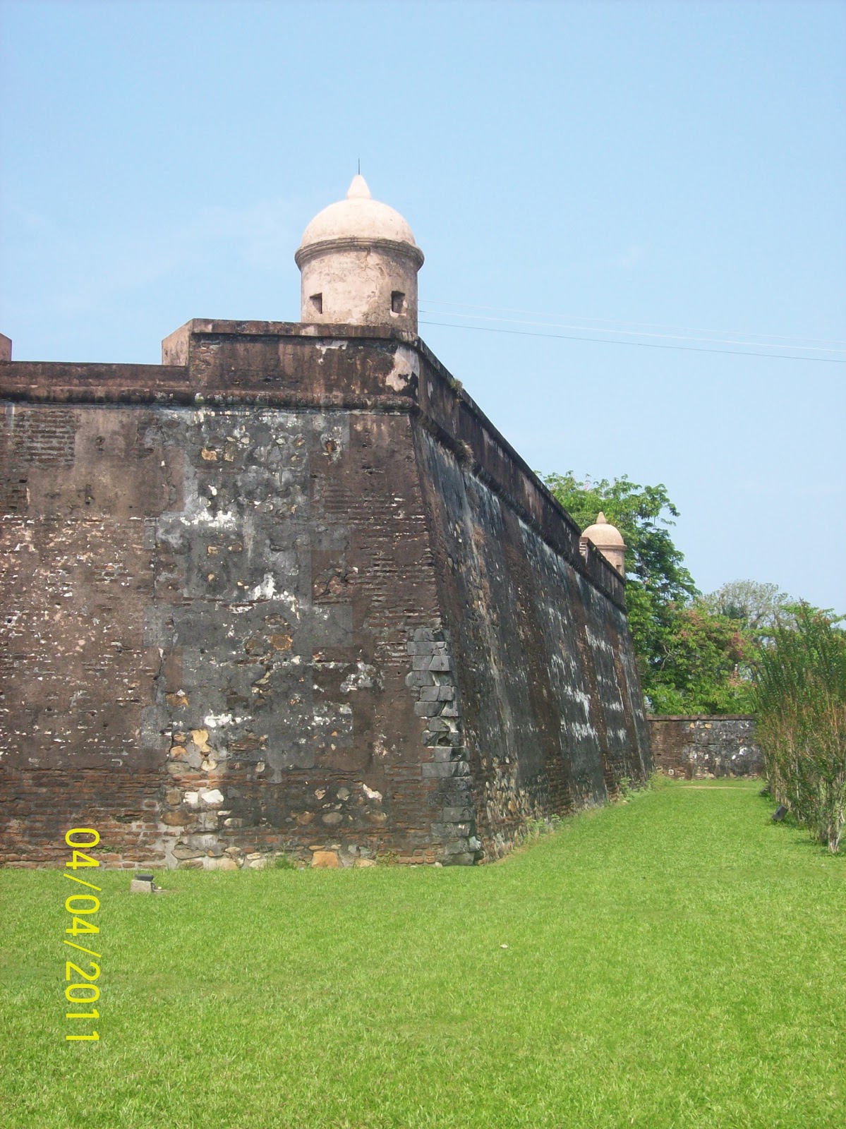 HONDURAS FLASH: FORTALEZA SAN FERNANDO DE OMOA, PUERTO CORTES