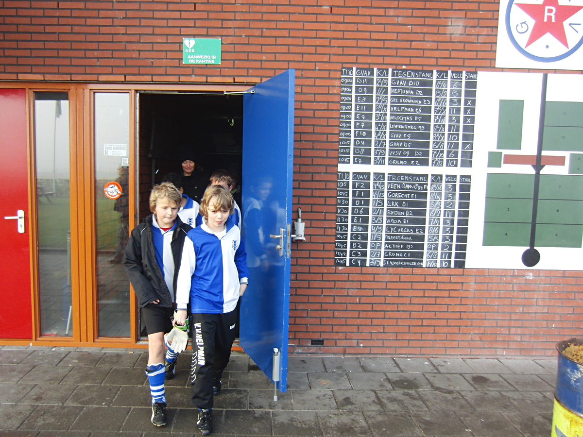 VV Helpman E6 2011-2012: november 2011