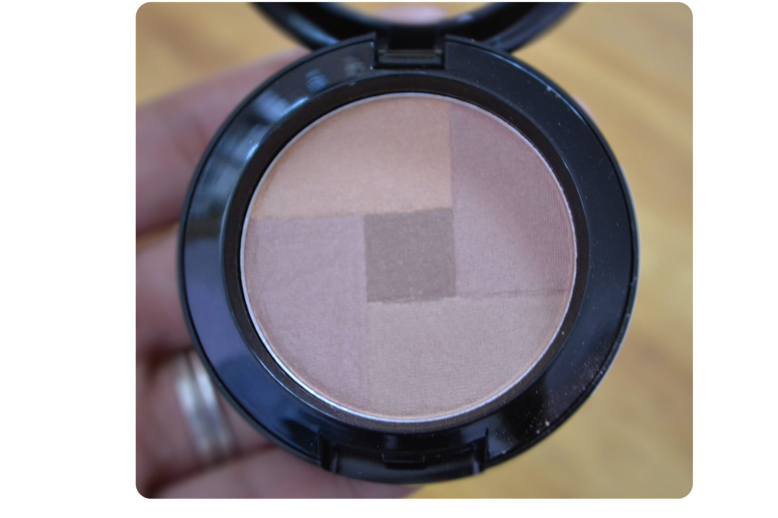 Simply Love Life: NYX ♥ Mosaic Powder Blush Review