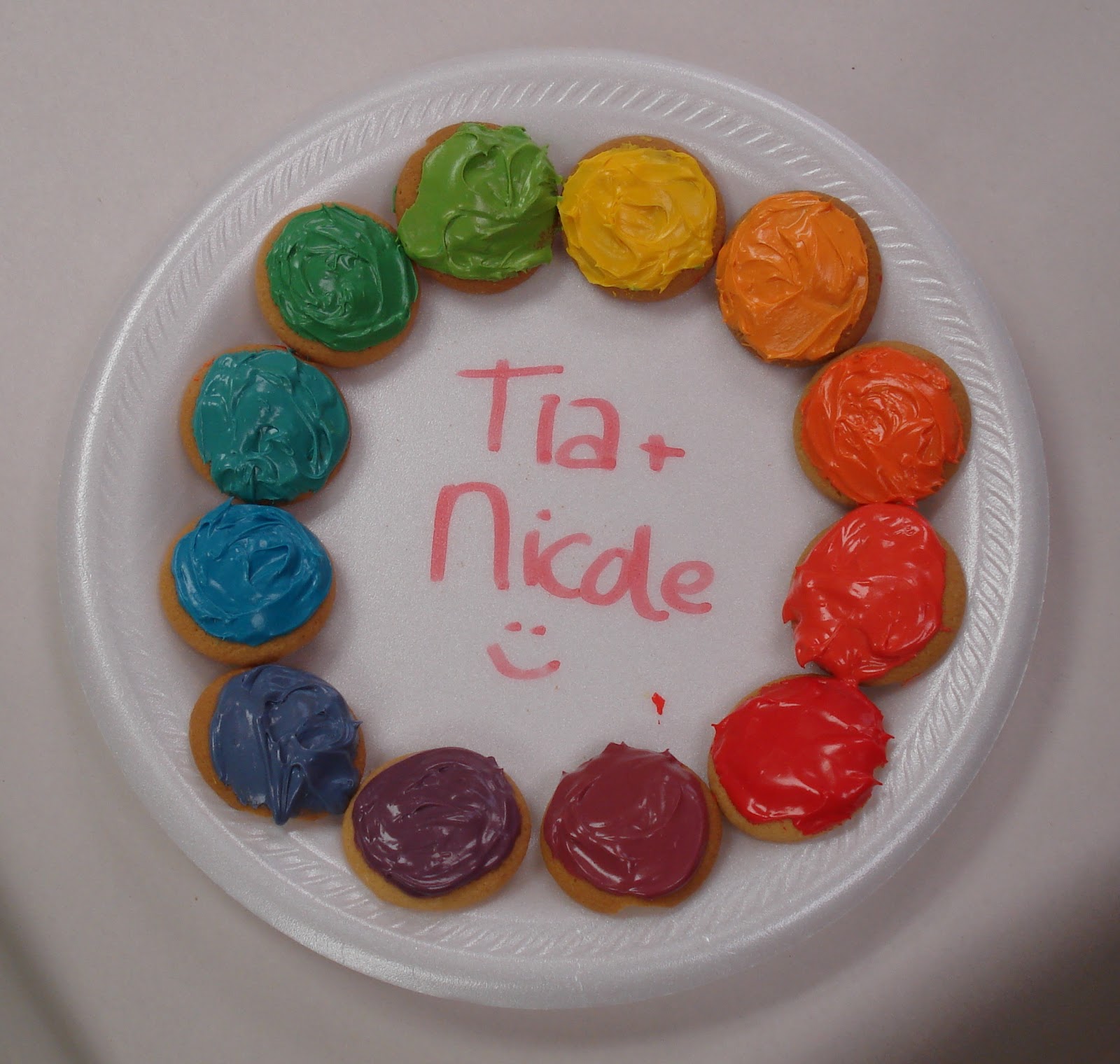 Digital Photography [period two]: Edible Color Wheel