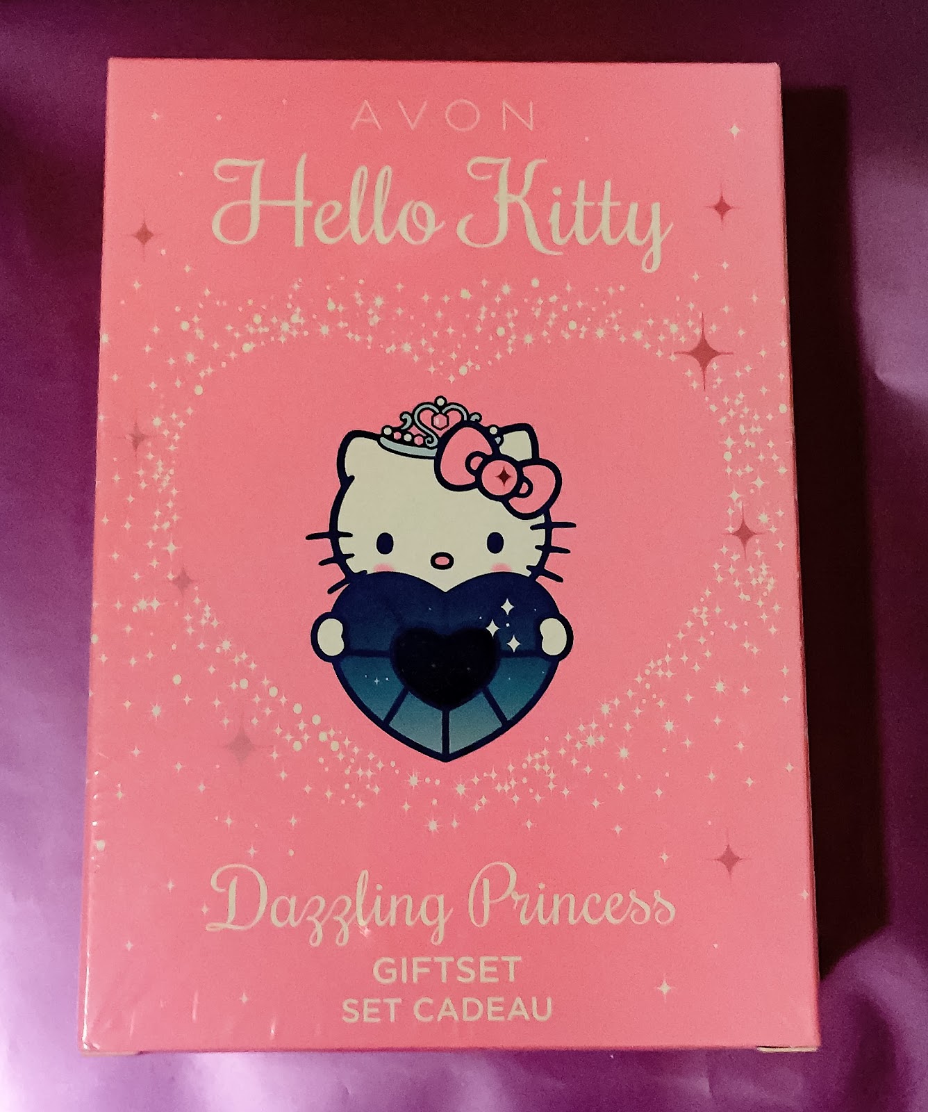 GlamourCaprices: HELLO KITTY AVON SET "Dazzling Princess" UNBOXING