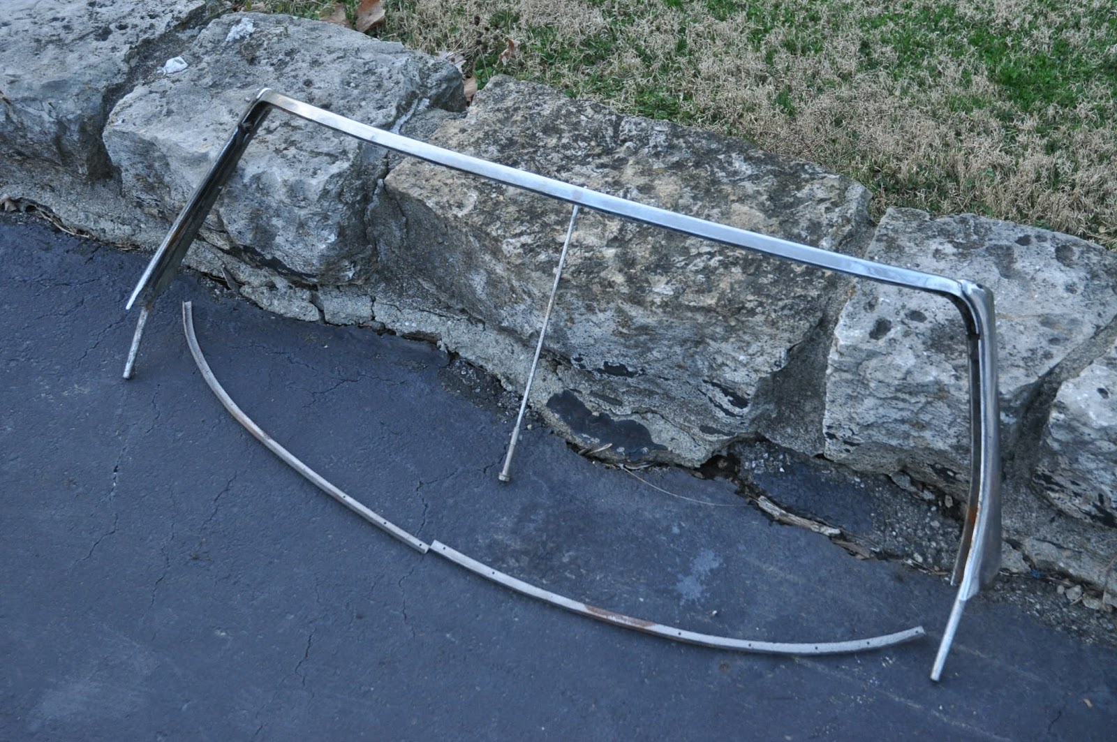 Renn-Spot: Porsche 356 Roadster/Convertible D Windshield Frame FS