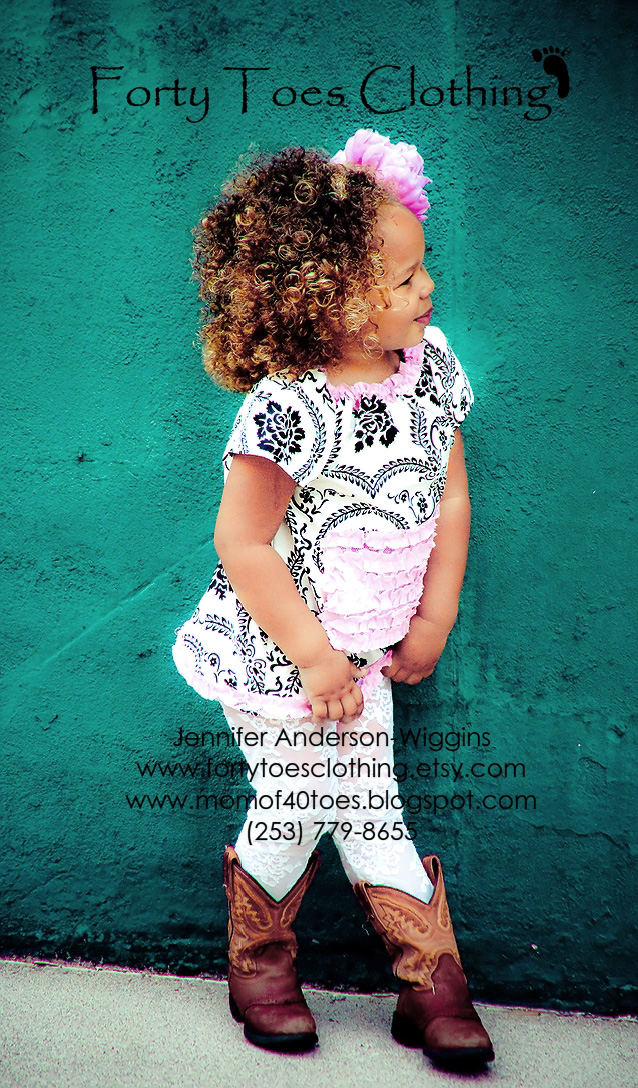 Forty Toes: Sis Boom GIVEAWAY!