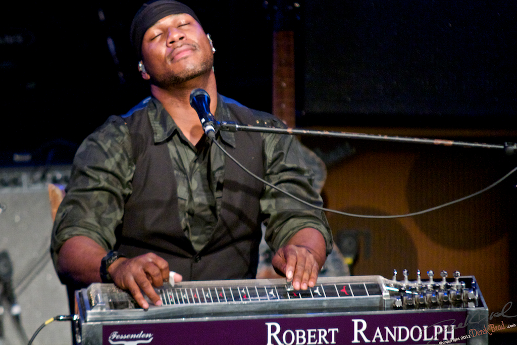 Derek Brad Photography: Robert Randolph
