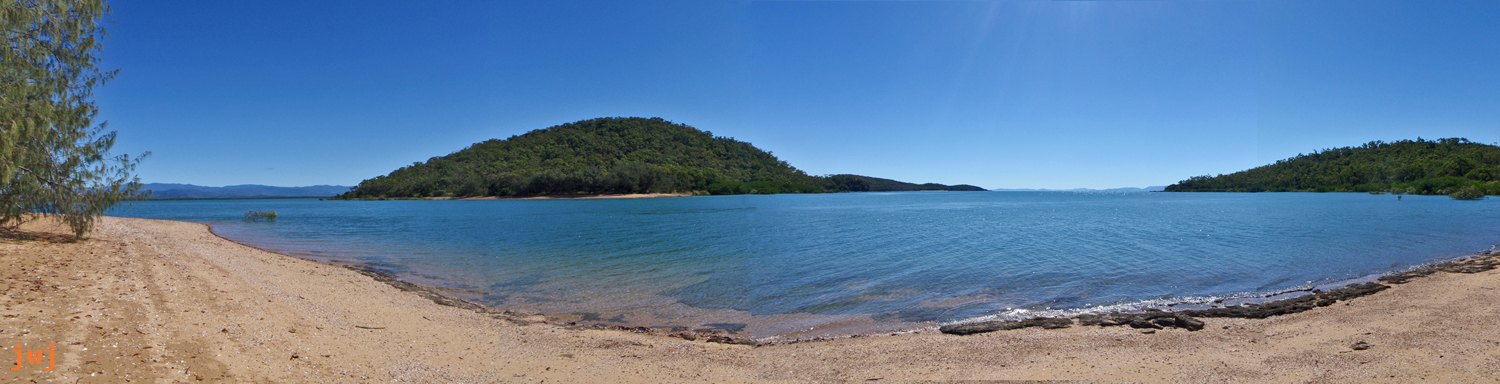 Sailing Aussie coast: Goldsmith and Shaw Islands