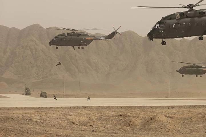 China Defense Blog: 121st Air-Assault Brigade coming together nicely