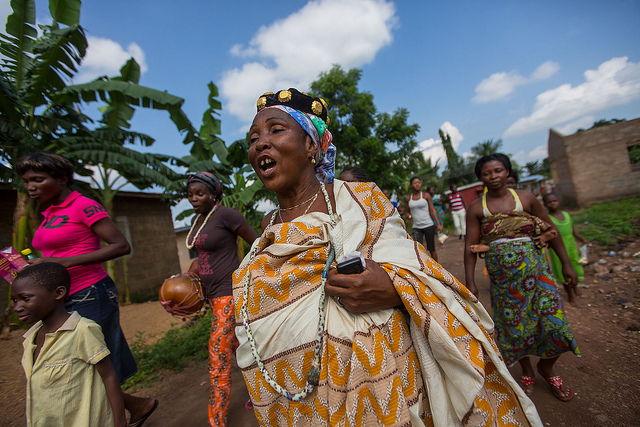 KROBO PEOPLE: GHANA`S FAMOUS BEADS PRODUCING TRIBE AND THEIR UNIQUE ...