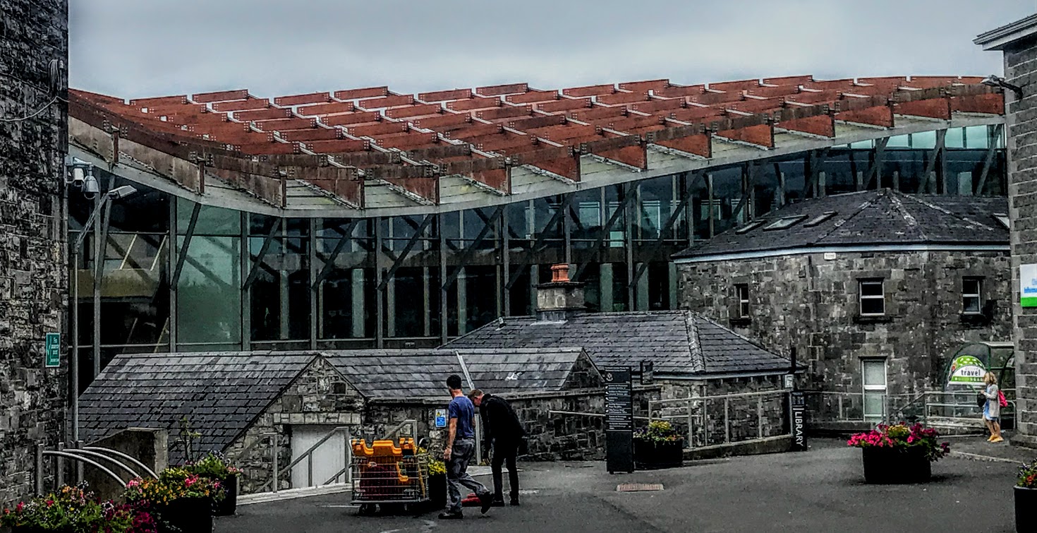 Patrick Comerford: County Buildings in Mullingar bring new meaning to ...