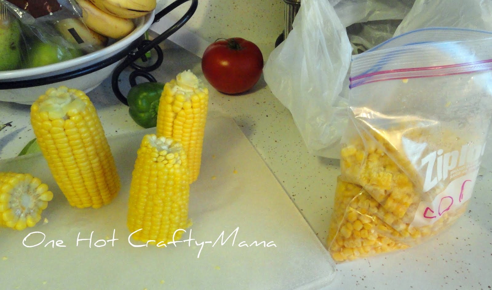 One Hot Crafty-Momma: Preserving the harvest: Freezing Corn