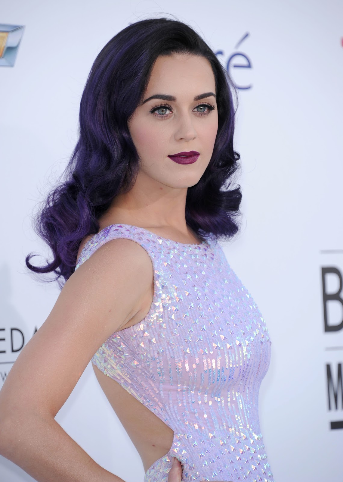 Katy Perry Receives Spotlight Award Performs Wide Awake At Billboard Music Awards Photos