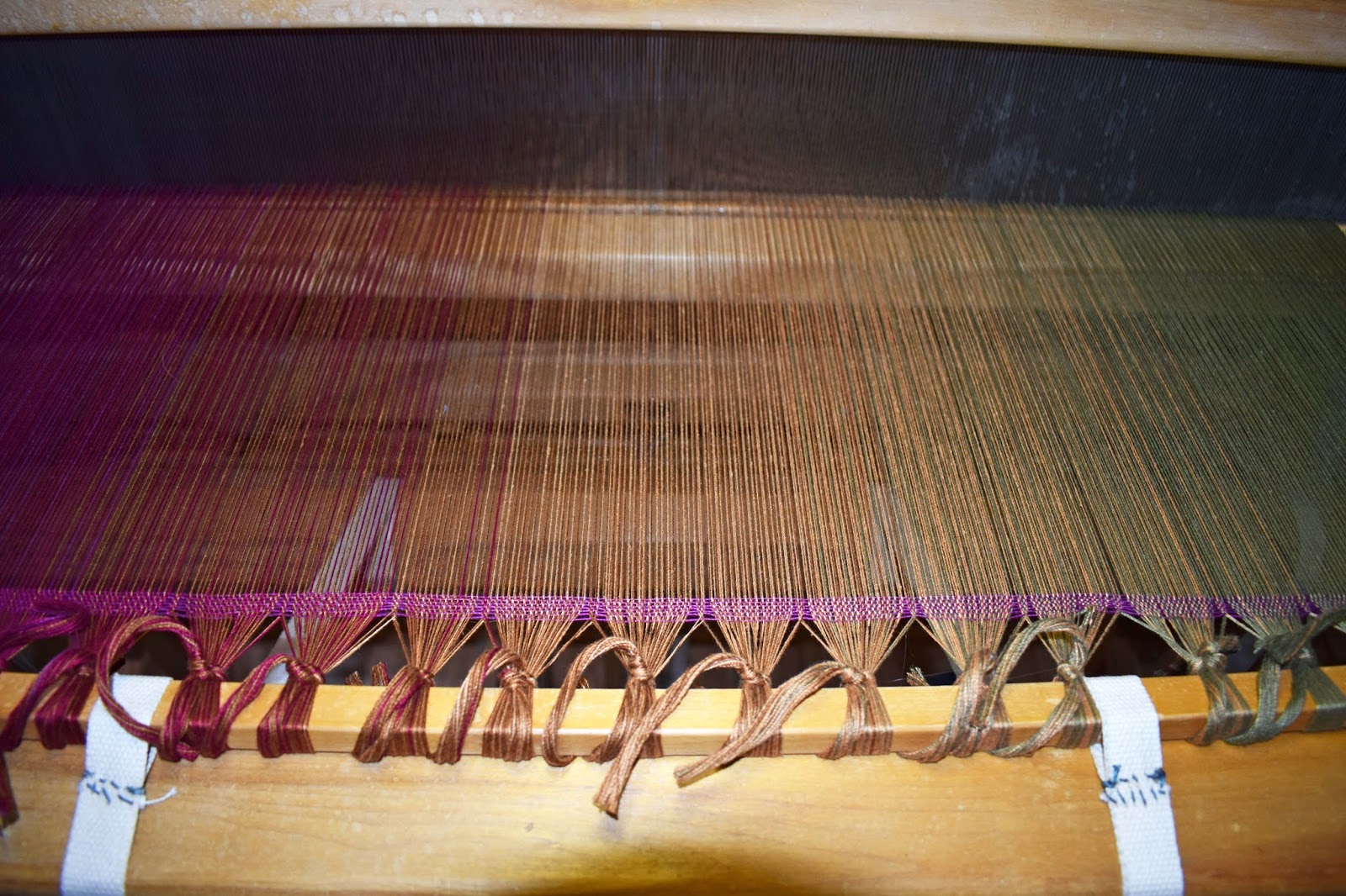 Tangible Daydreams: A tip for tying onto the front apron rod in weaving