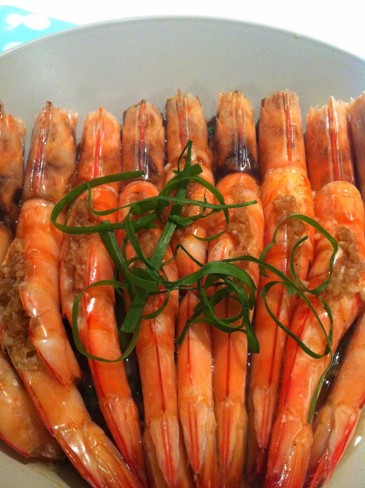 730 Days of My Life: Gin's Kitchen - Steamed Prawns with Garlic