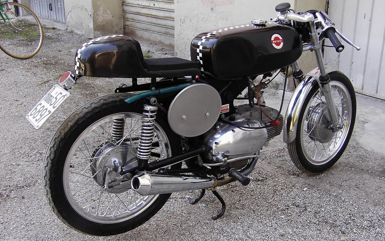 Motobi By Arnold Classic Garage - RocketGarage - Cafe Racer Magazine