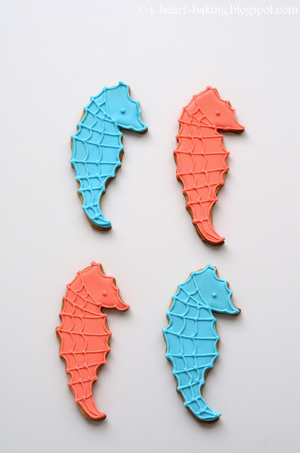 i heart baking!: seashell, starfish, and seahorse cookies