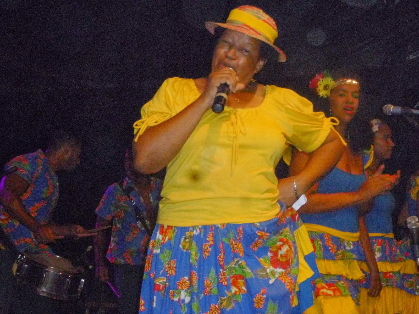 AURINHA DO COCO (OFICIAL)