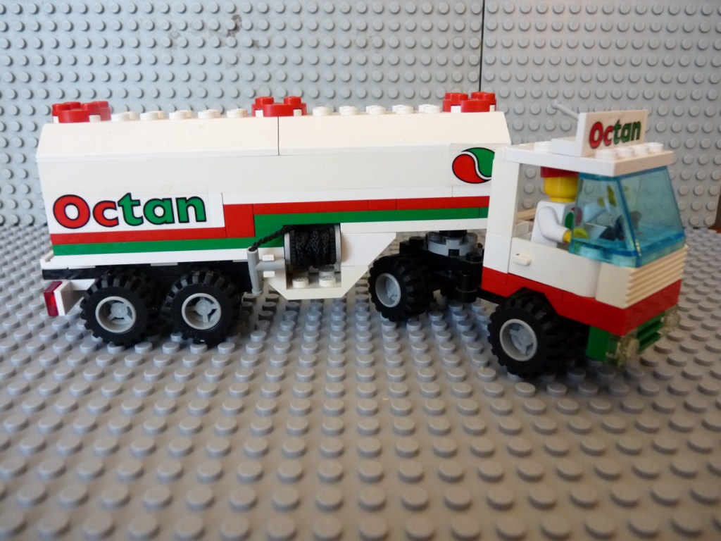 en-broc: Lego 6594 : Gas Transit, 1992