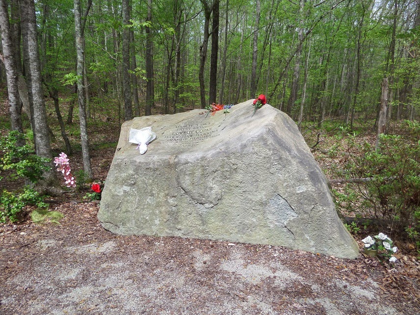 Kentucky Travels: Patsy Cline Crash Site Memorial in Camden Tennessee