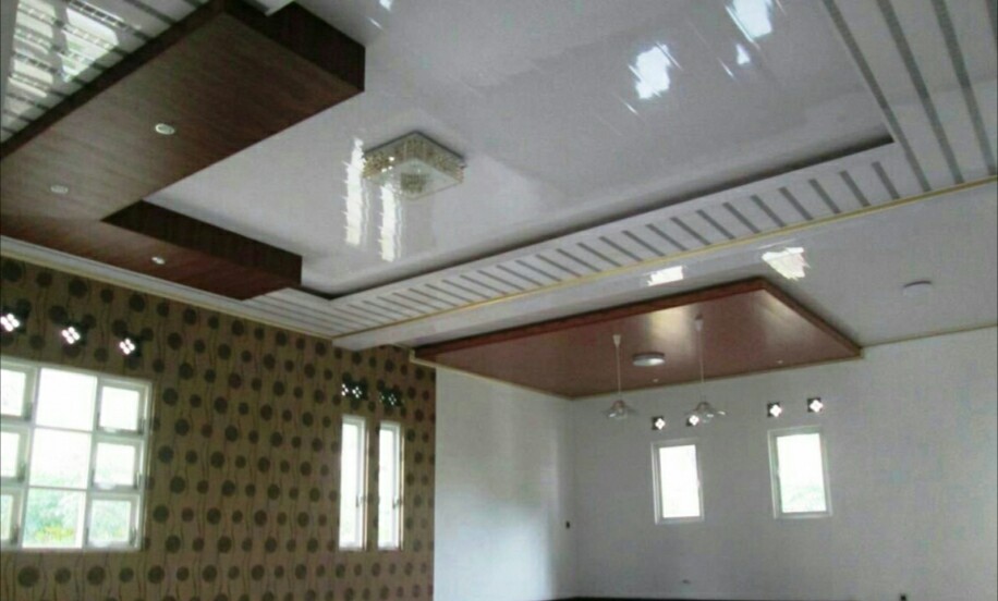 Inspirasi Terpopuler Plafon PVC Yang Bagus, Motif Kayu