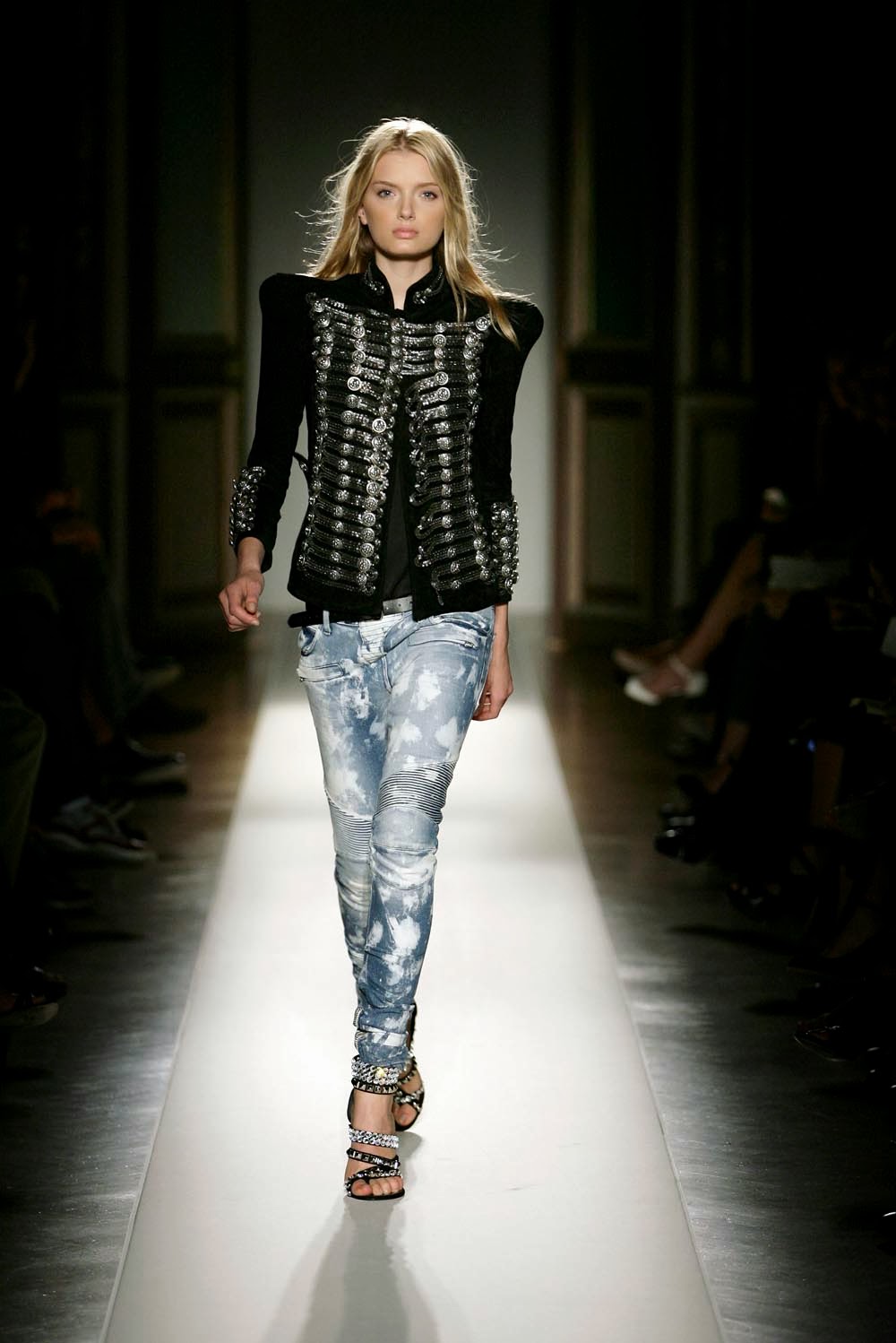 Mode-on: Capi Basici