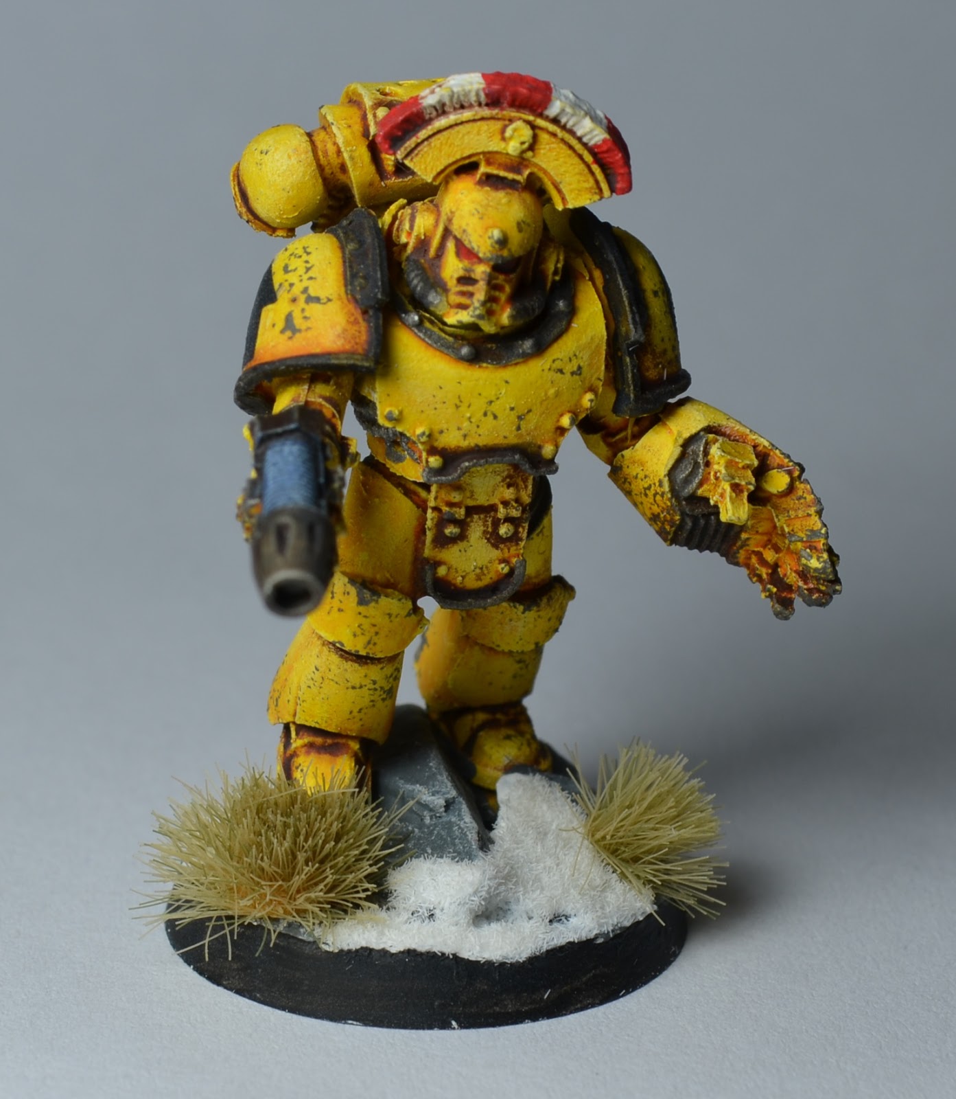 The Sons of Dorn: Mark IV Sergeant and Vox Astartes