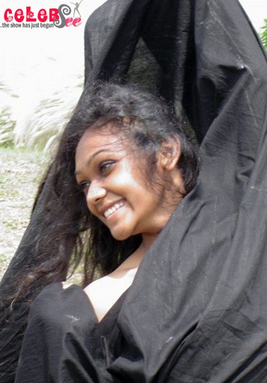 Bangladeshi Hot Ramp Model Azra CelebSee BD CelebSee