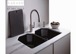 Gen Thalz : LABABO [short story]