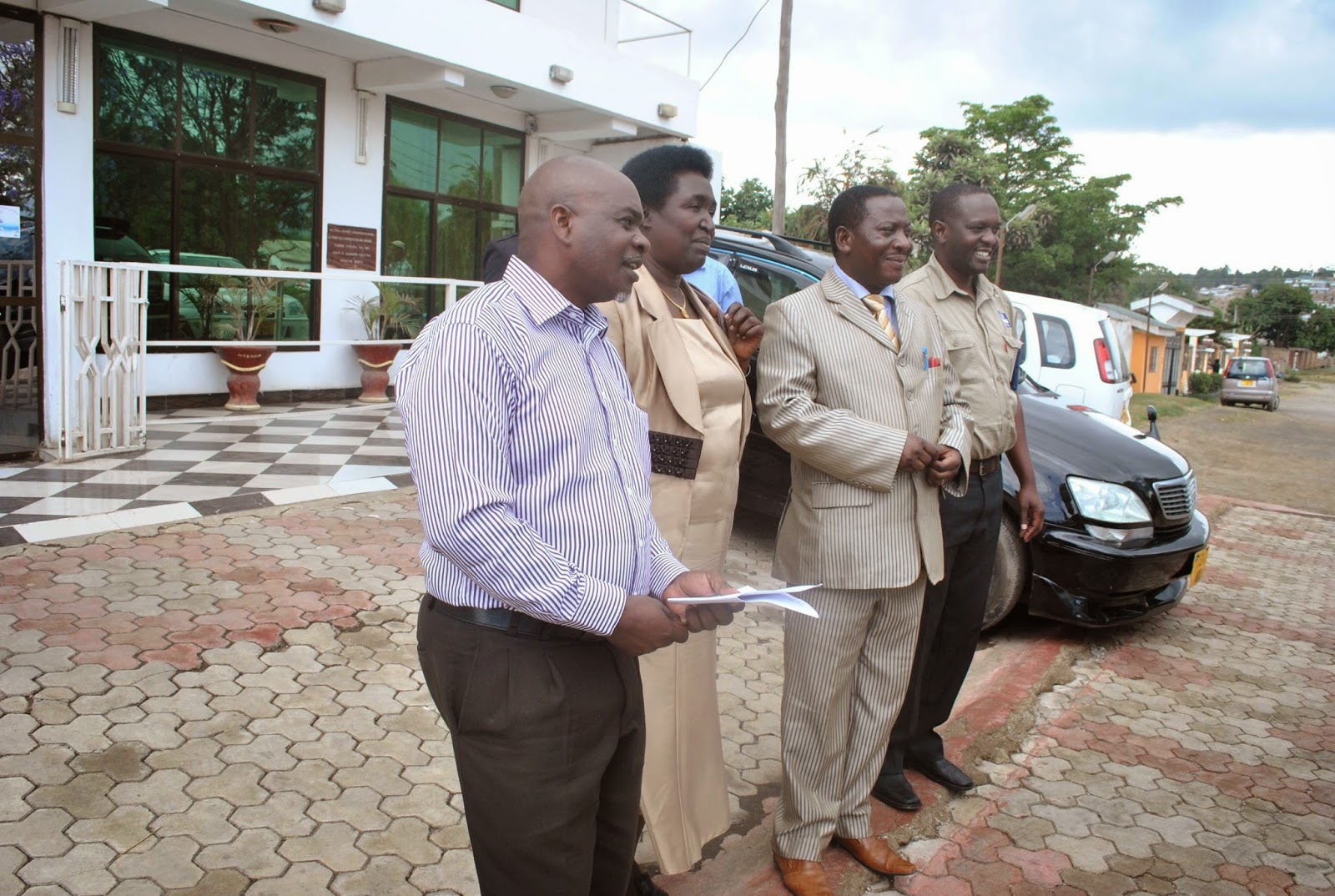 Habari na Matukio Mbeya: WAKULIMA WA ZAO LA MPUNGA KATIKA WILAYA YA ...