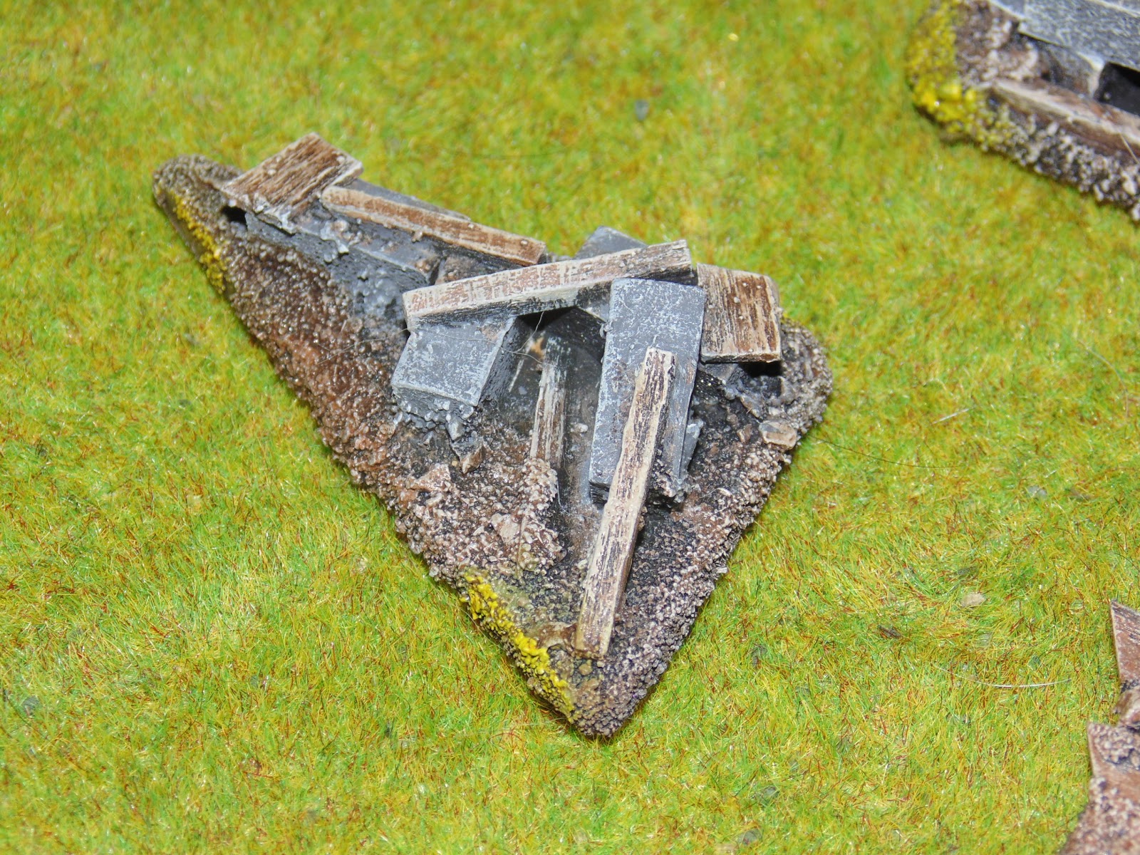 Daxio's Uneventful Day: Frostgrave/Mordheim: Scatter Terrain