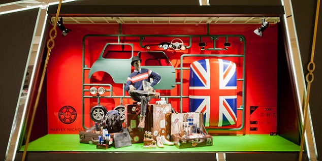 mylifestylenews: HARVEY NICHOLS @ Model Kit Window Display