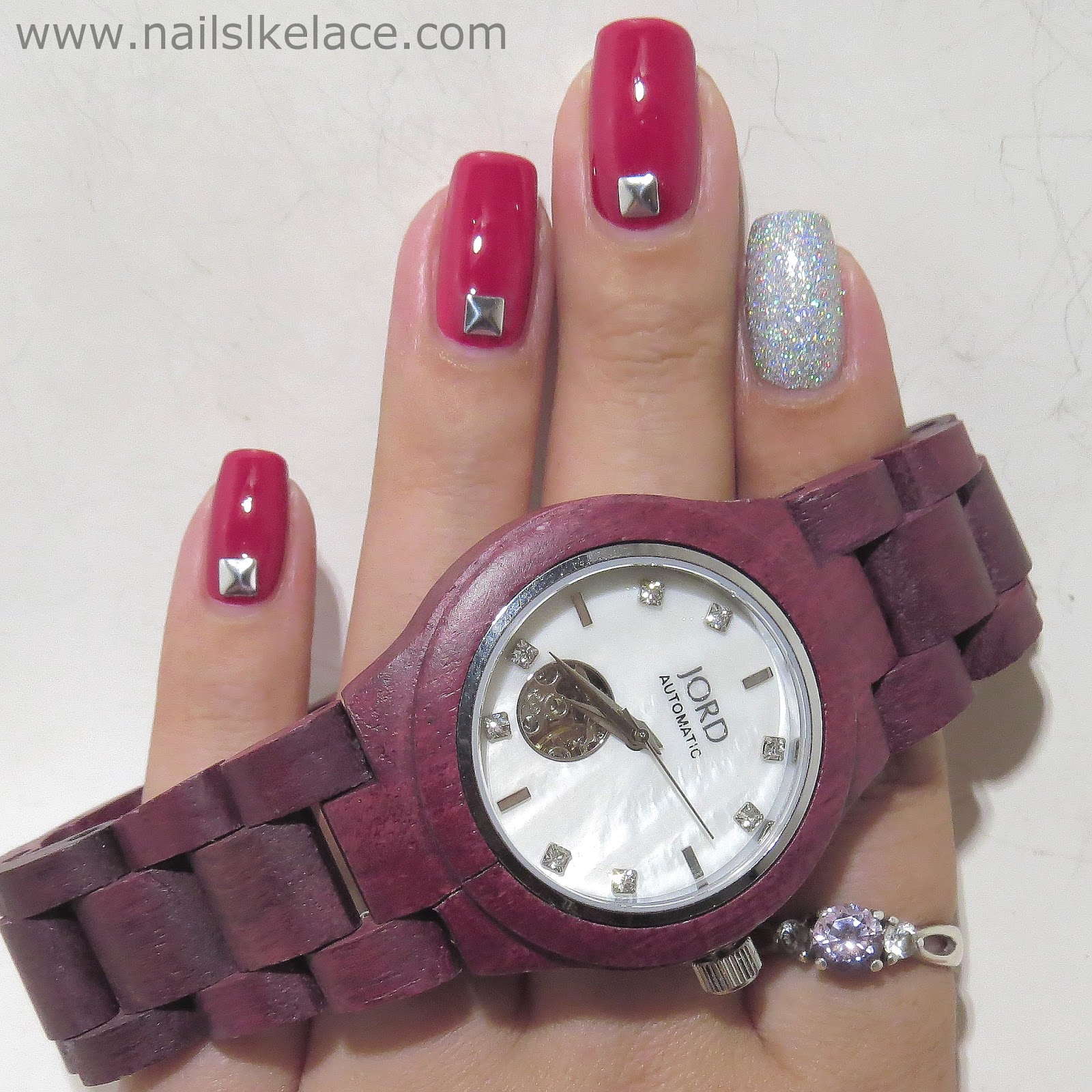 NailsLikeLace: Wood Watch Inspired Nails in Burgundy and Holo