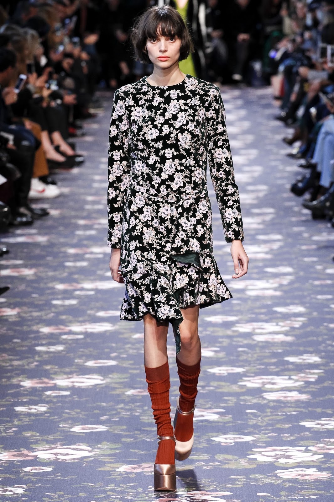 rochas fall / winter 2016.17 paris | visual optimism; fashion ...
