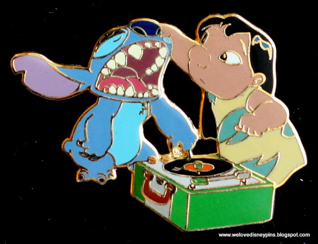 We Love Disney Pins: Stitch