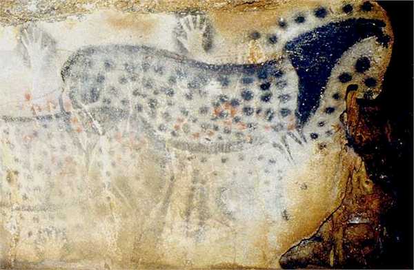 The Subversive Archaeologist: Spotted Rocks, Spotted Horses. Who knew?