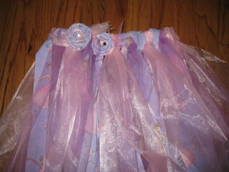 Pinkapotamus: Scrappy Fabric and Tulle Tutu!