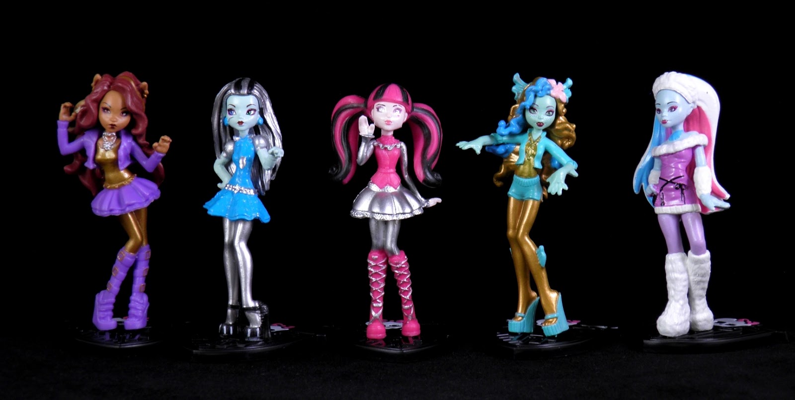 She's Fantastic: Target Exclusive MONSTER HIGH Figurines!
