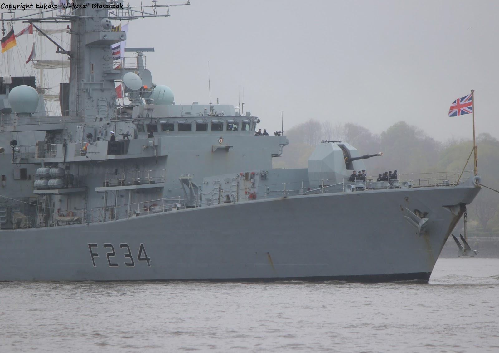 W obiektywie shipspottera czyli z migawką nad portową sadzawką: Z cyklu ...