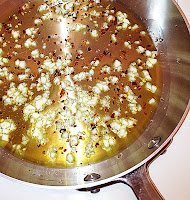 Ça C'est Bon . . .: Roasted Broccoli with Garlic and Red Pepper