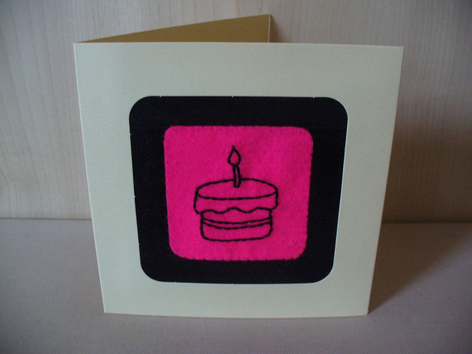 Little Felt House: New hand sewn felt birthday & greetings cards :)