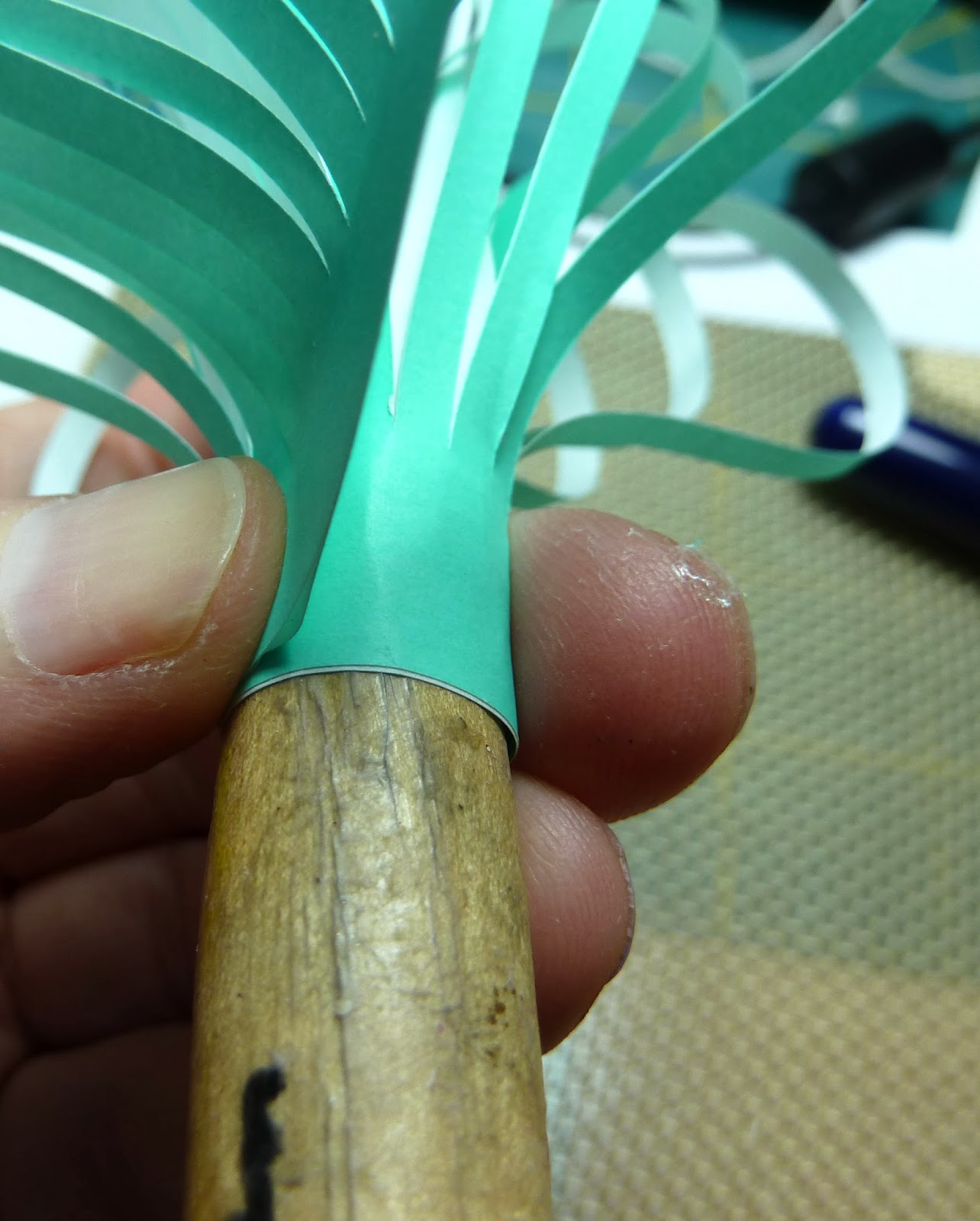 Trying Out "Paper Blooms" by Jeffery Rudell