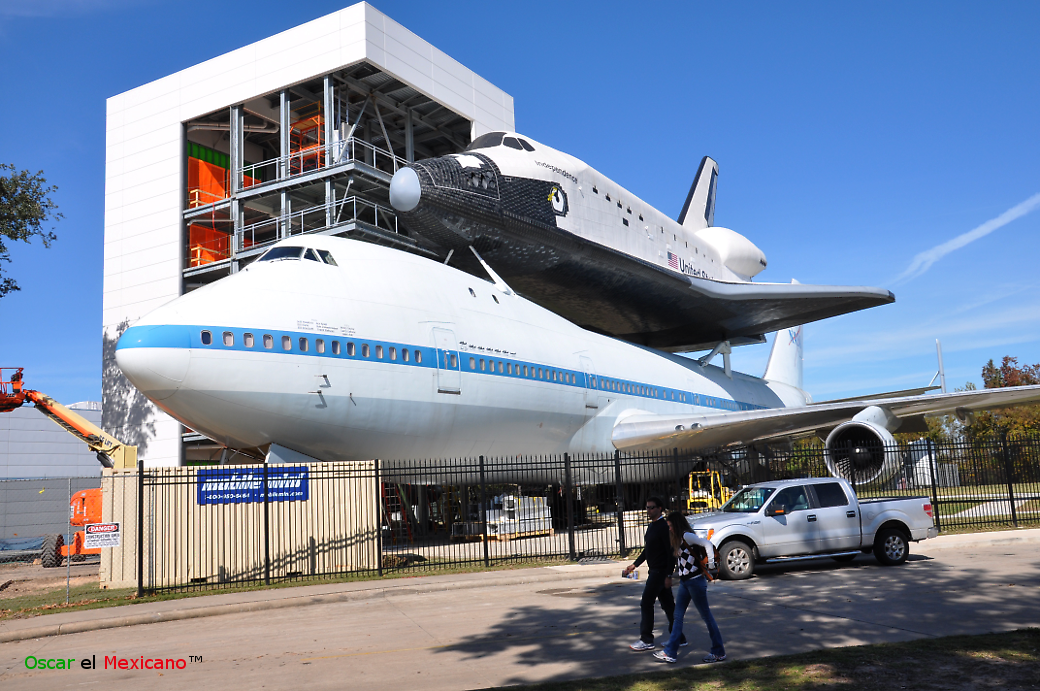 OSCAR EL MEXICANO PICS: Boeing 747-300 Jumbo Jet & Space Shuttle en ...
