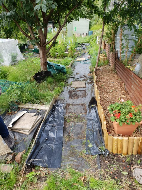 Allotment22: Cheap, simple allotment paths