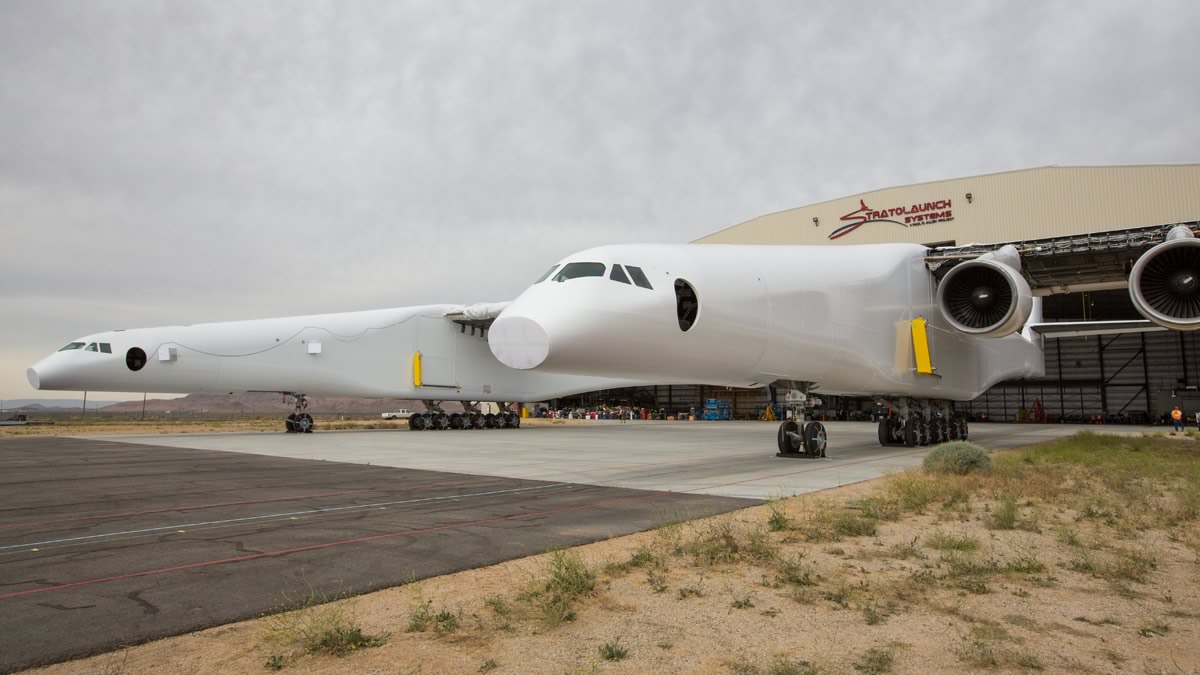 SNAFU!: The new "World's Largest Airplane" courtesy of Stratolaunch...