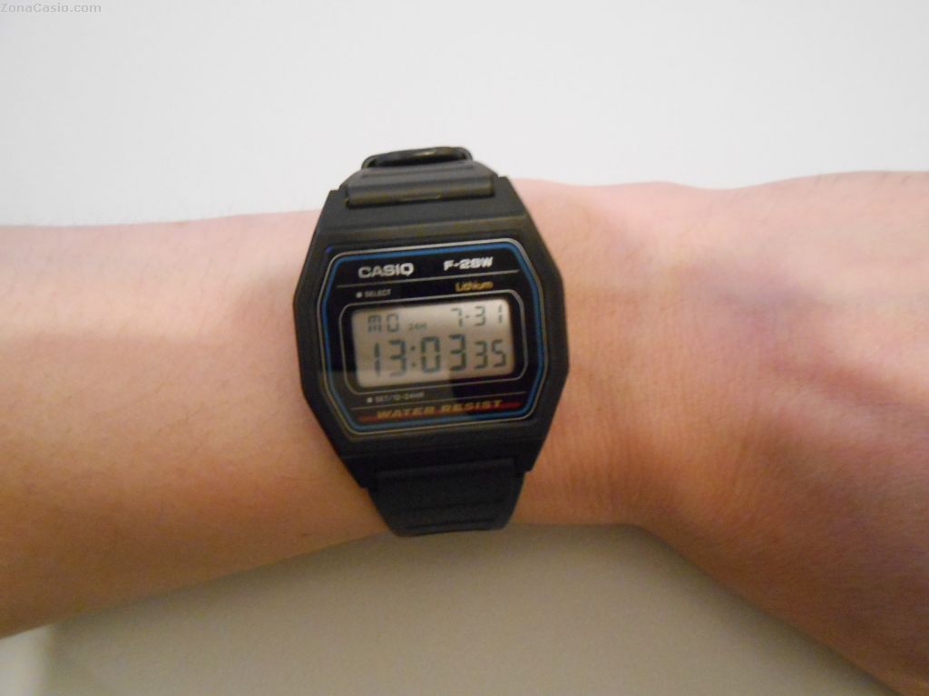 Zona Casio: Prueba: Casio F-28W, el pequeño gran olvidado