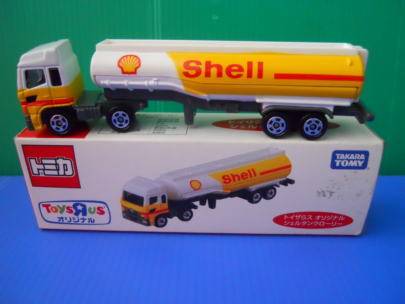 Dexters Diecasts (DexDC): Tomica Toys R Us Exclusive ~ Shell Tanker