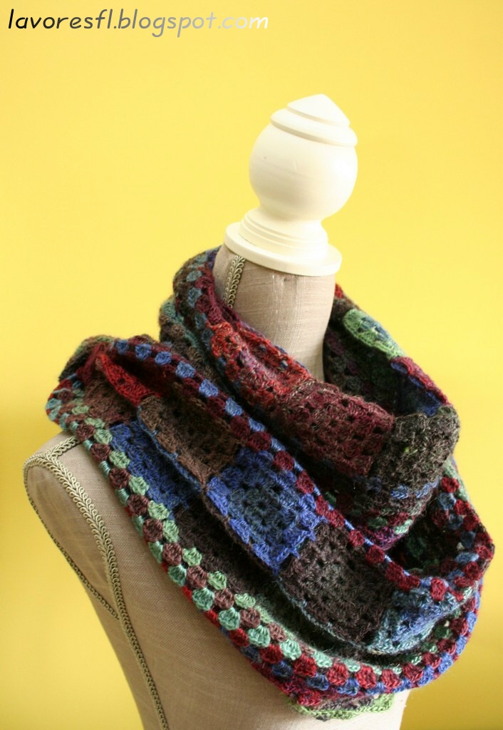 Lãs com Tons: Gola Cachecol em croché Granny Squares